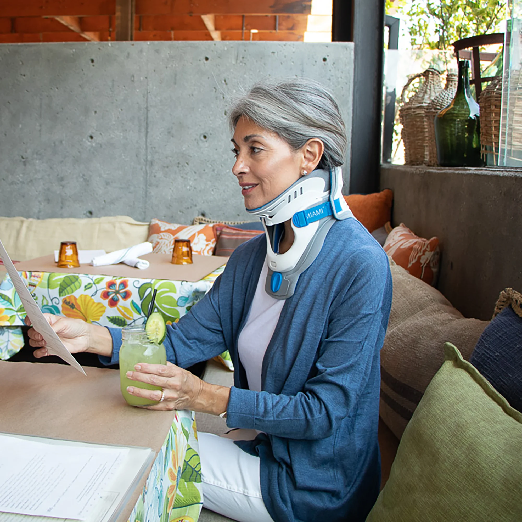 Ossur Miami J Select Cervical Collar | Brace Direct